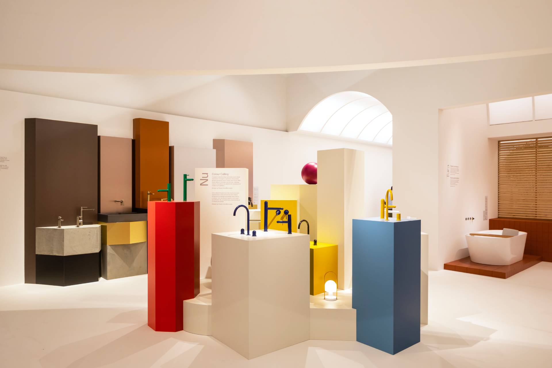 Roca confirma presença na Semana de Design de Milão 2024 com estreia no ...